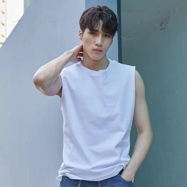 [니플 기능성] Neeple solution Sleeveless Inner Shirts (2COLOR)